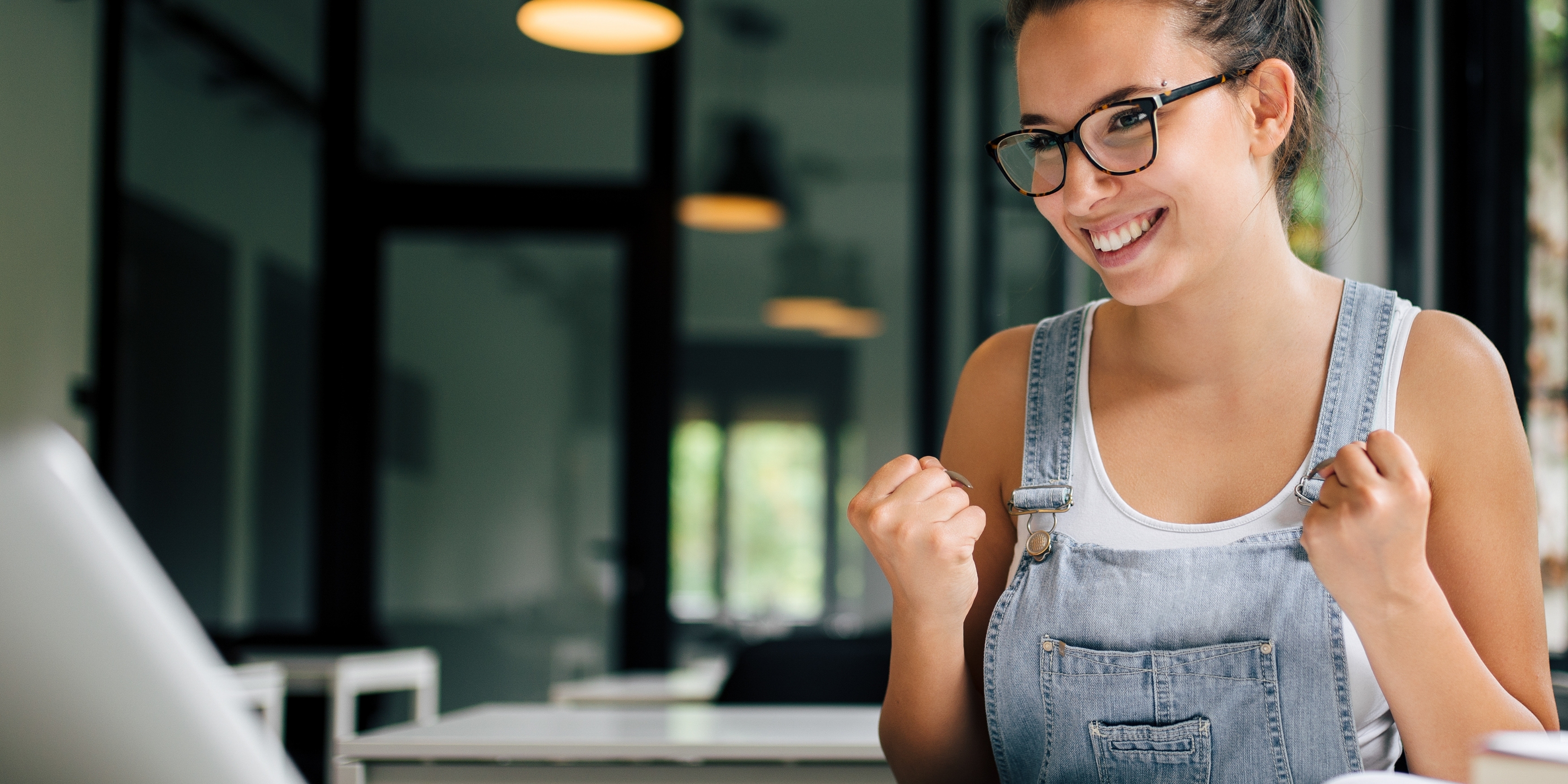 ADHD in Women: Symptoms and Treatment Guide